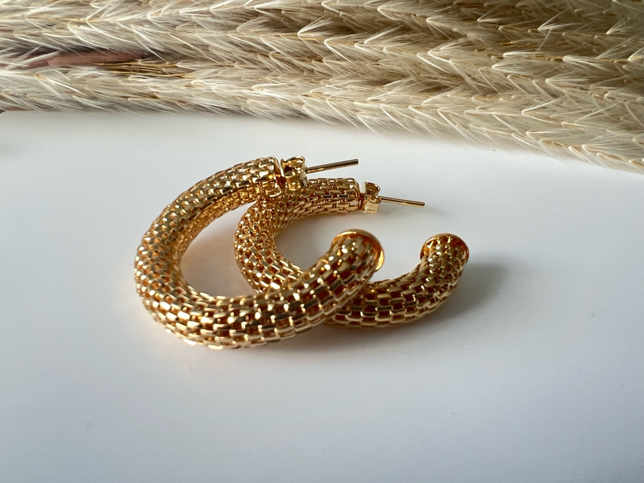 MESH HOOPS – Anaïa Jewelry